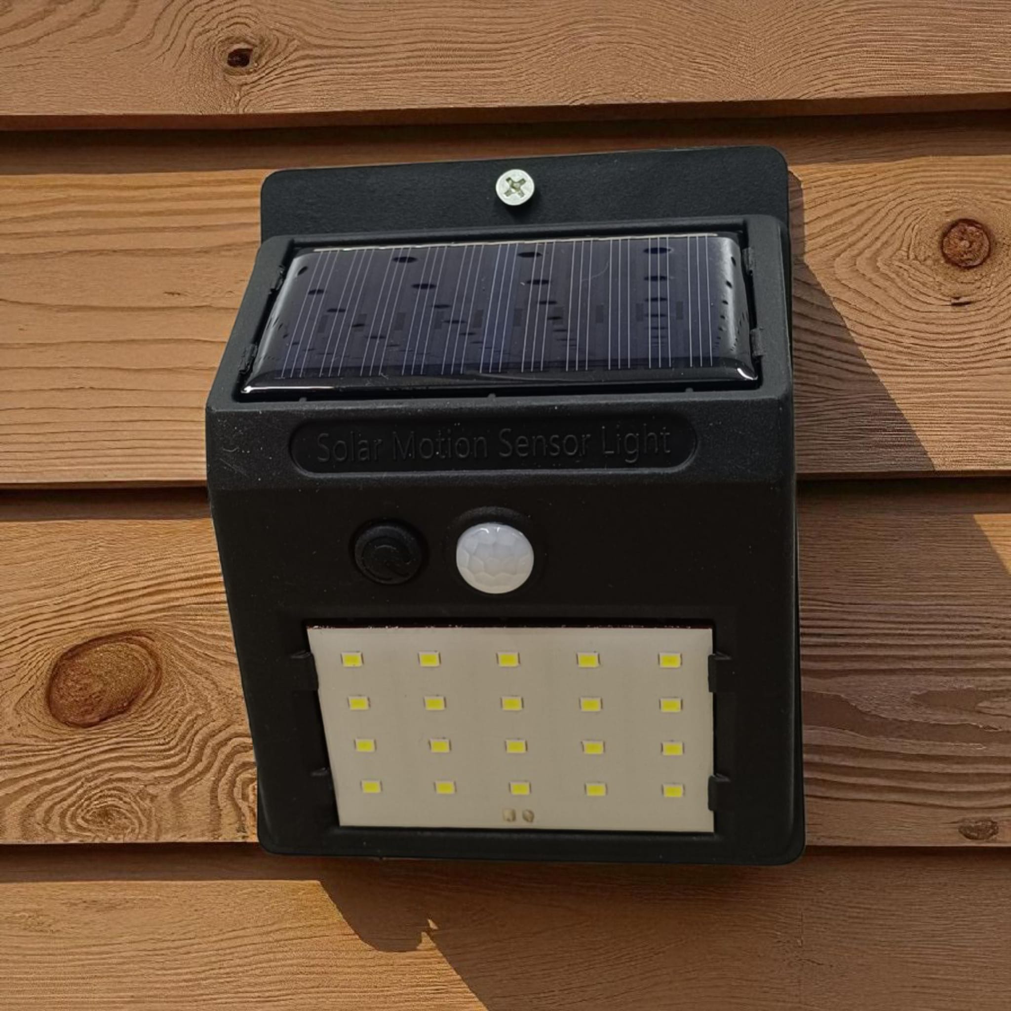 7834 Luz de Pared LED Solar con Sensor - DelSur Importaciones