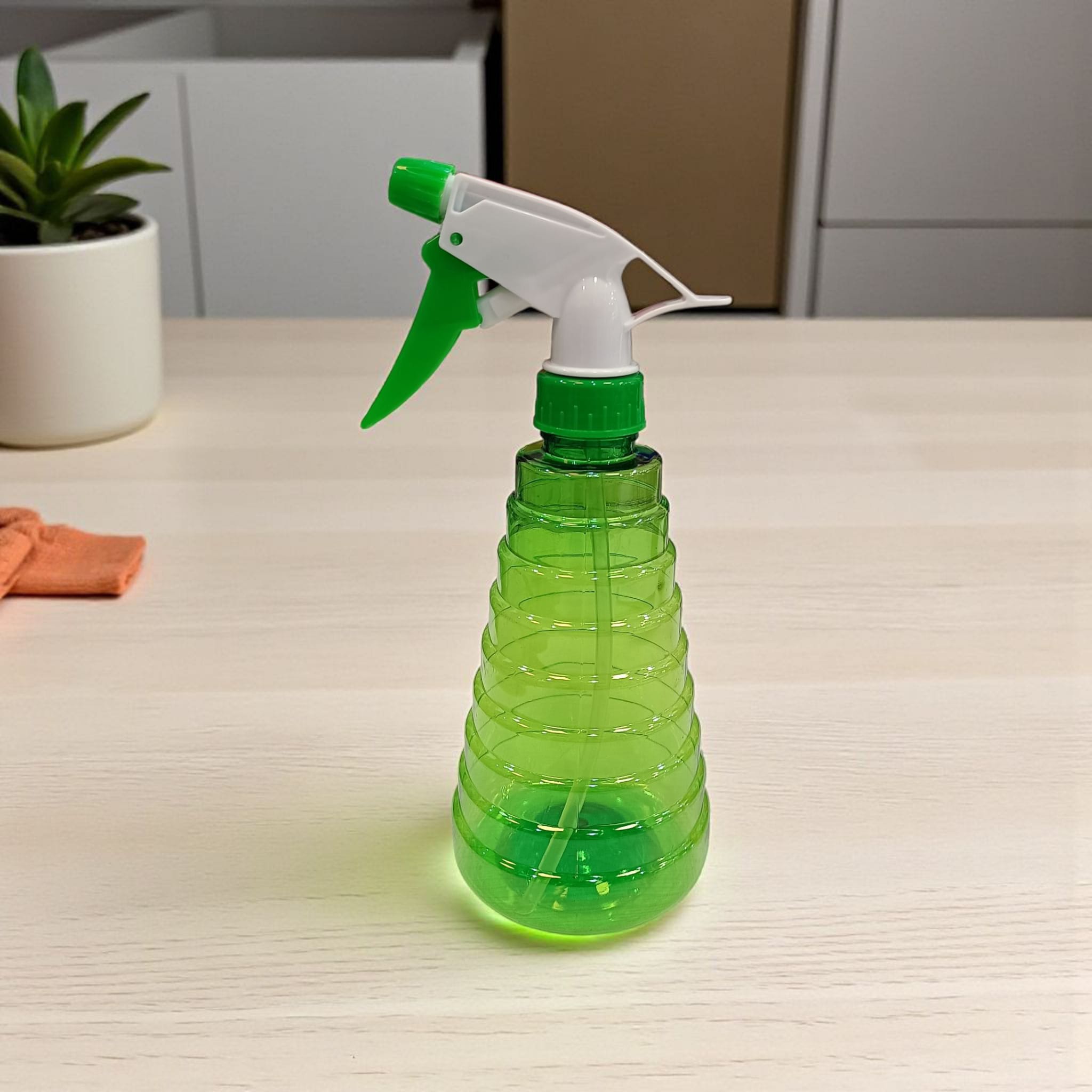 3347 Atomizador tipo cono 500 ml 21x9 cm - DelSur Importaciones